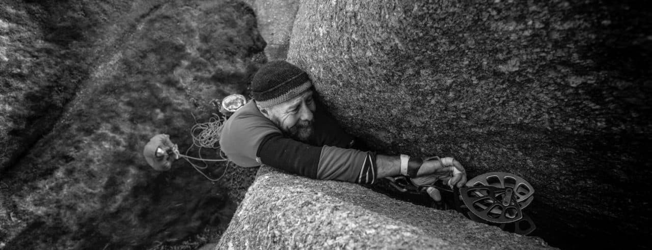 WIDECRAFT: Jamming and offwidth crack climbing course
